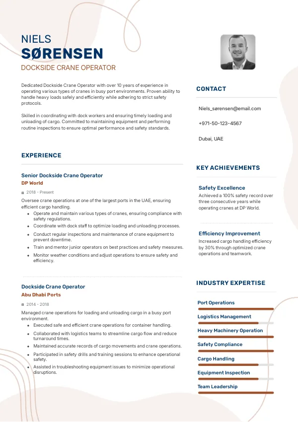 Dockside Crane Operator Opportunities in UAE - 2026